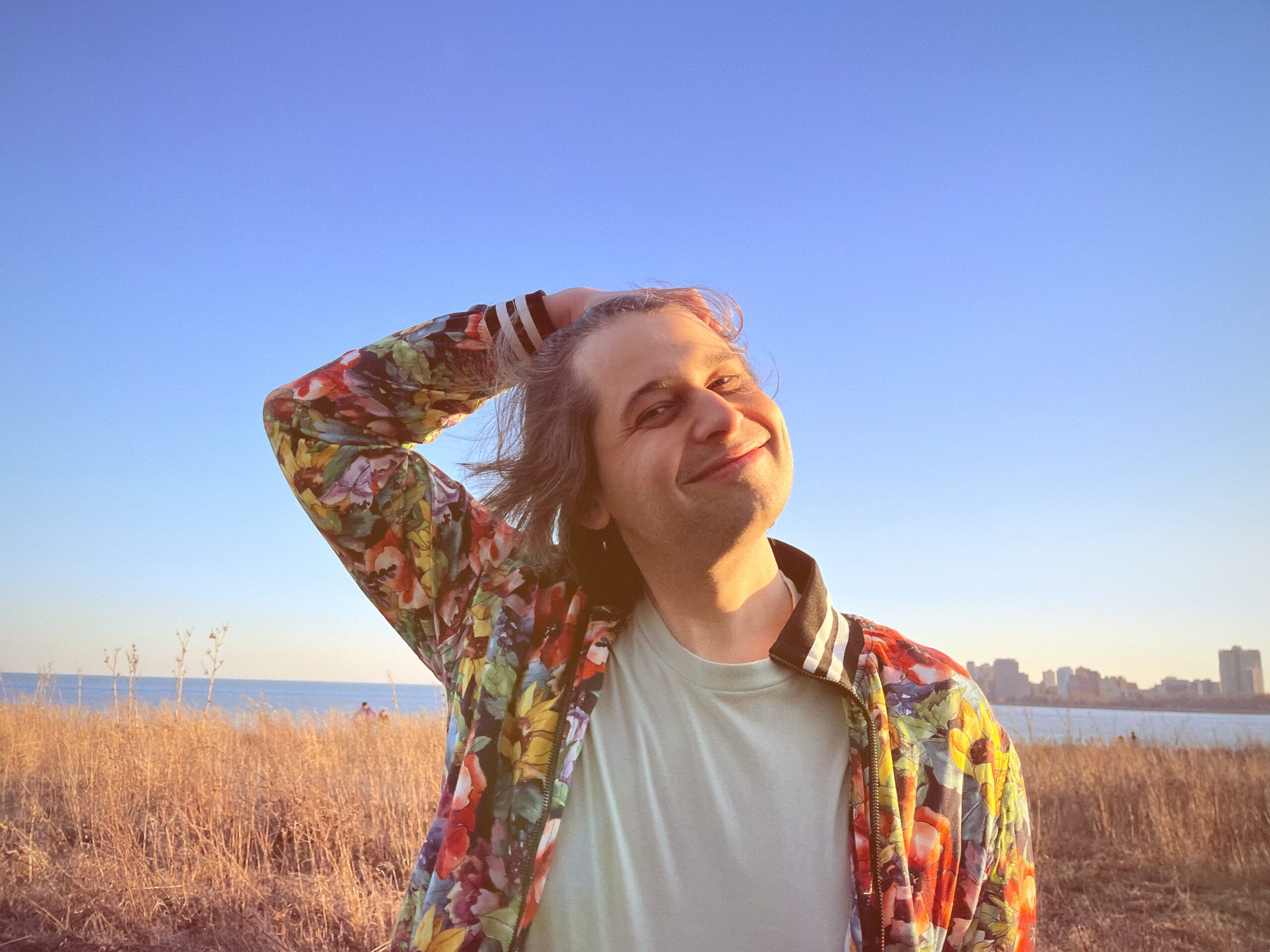 "Triangles" An Interview with Austin Heller AKA Smallhounds - Custom ...