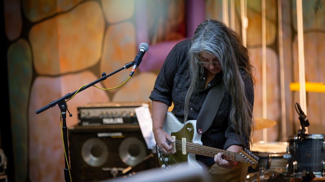 Marisa Anderson shares single "Sarvi Simin"; new album The Anthology of ...